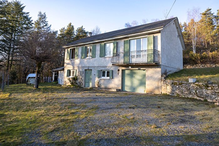 Saint-Geniez-ô-Merle - Maison 6 pièces à vendre