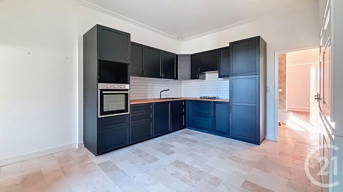 Appartement à vendre - Vesoul, Grand Gresil, Stade, Saint-Ferjeaux - 7 pièces - 2 chambres