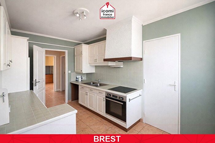 Appartement 4 pièces à Brest, Kerbernard, Pen-ar-Creac'h, à vendre