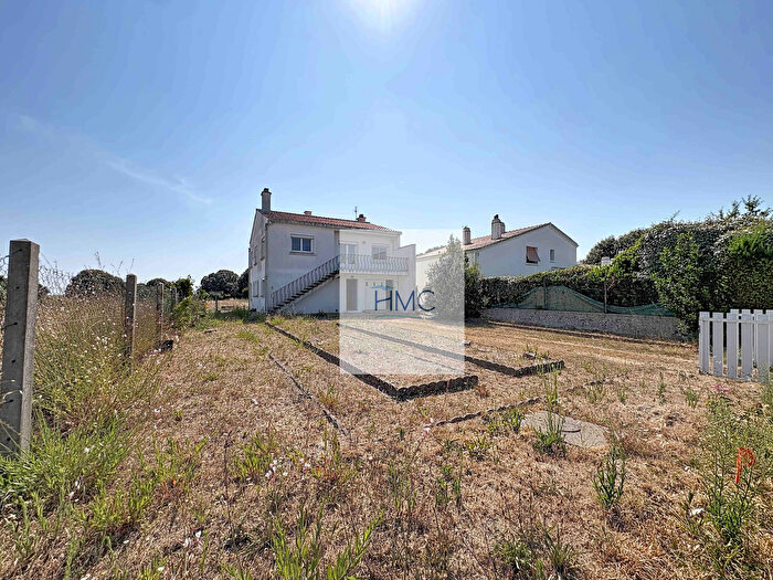 Noirmoutier-en-l'Île, Luzay, La Houssinière, Marais : Maison 11 pièces à vendre