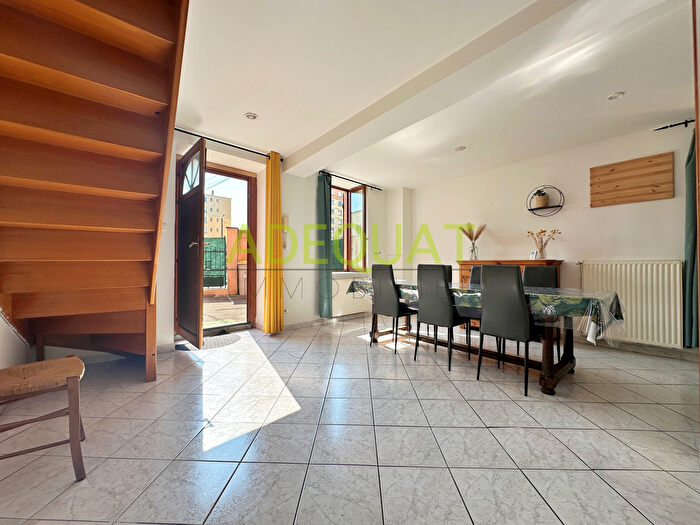 Bourgoin-Jallieu, Libération, Barbusse : Maison 5 pièces à vendre