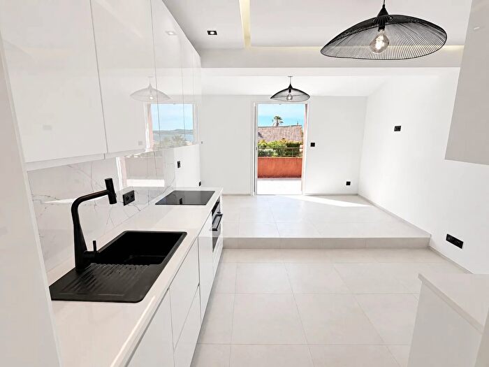 Sainte-Maxime, Sémaphore, Nartelle : Appartement à vendre