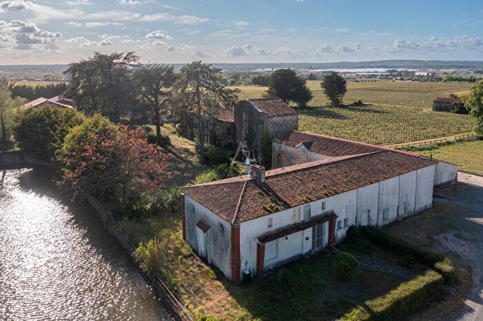 Maison à vendre - Le Loroux-Bottereau - 20 pièces - 10 chambres