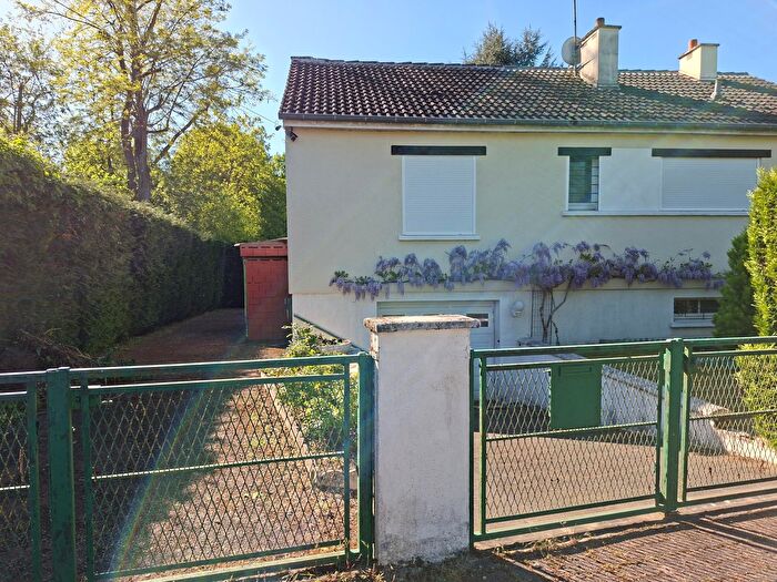 Maison 4 pièces à Boigny-sur-Bionne, à vendre