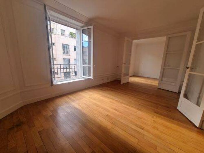 Appartement 3 pièces à Violet Commerce, Paris 15ème arrondissement, à louer