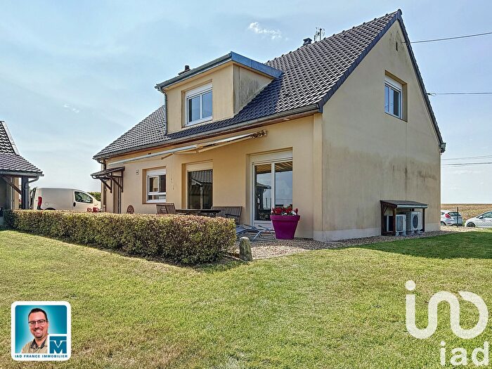 Maison à vendre - Favières - 8 pièces - 4 chambres