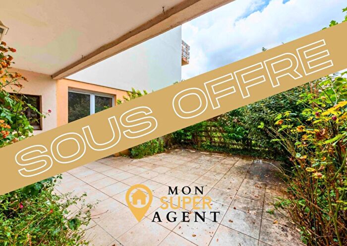 Appartement à vendre - Savigny-le-Temple, Plessis-le-Roi - 2 pièces - 1 chambre