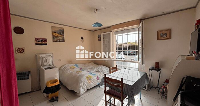 Appartement à vendre - Avignon, Le Pont Deux Eaux, Fontcouverte - 1 pièce