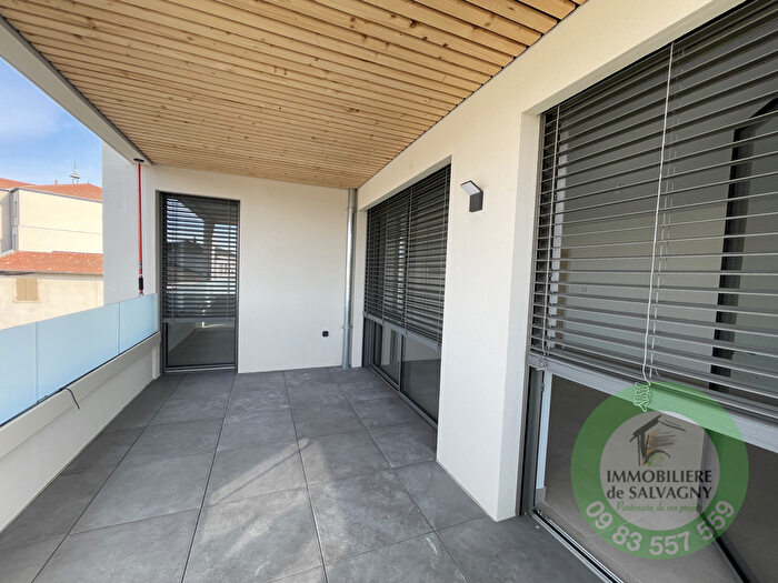 Appartement à vendre - La Tour-de-Salvagny - 3 pièces - 2 chambres