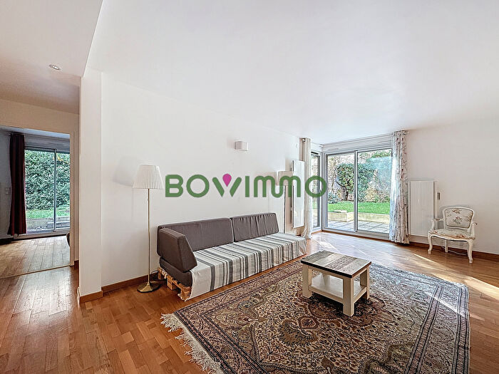 Appartement à vendre - Paris e , Plaine, Lagny - 3 pièces - 2 chambres