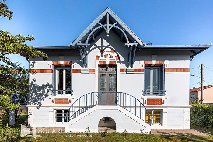 Maison à vendre - Dax, Centre-ville, Saint-Vincent - 7 pièces - 5 chambres