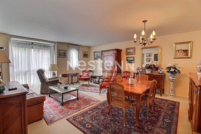 Appartement à vendre - Reims, Centre-ville - 5 pièces - 3 chambres