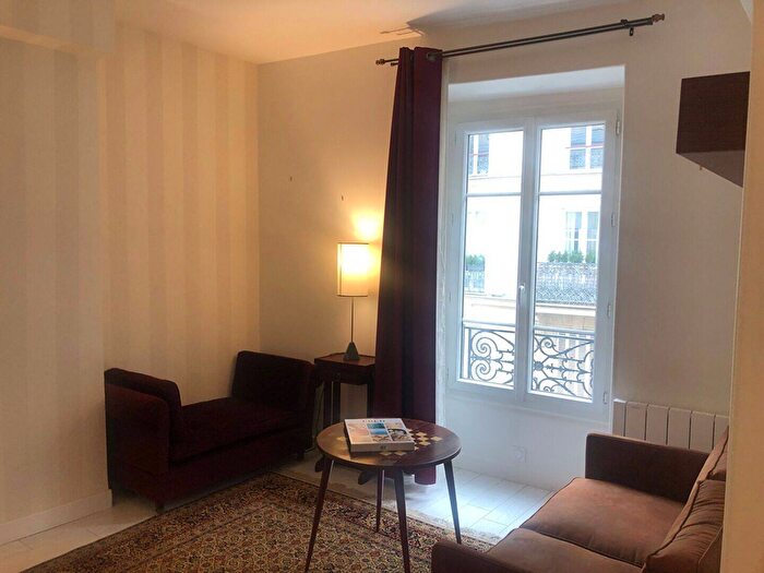 Appartement 1 pièce à louer à Gros Caillou, Paris 7ème arrondissement