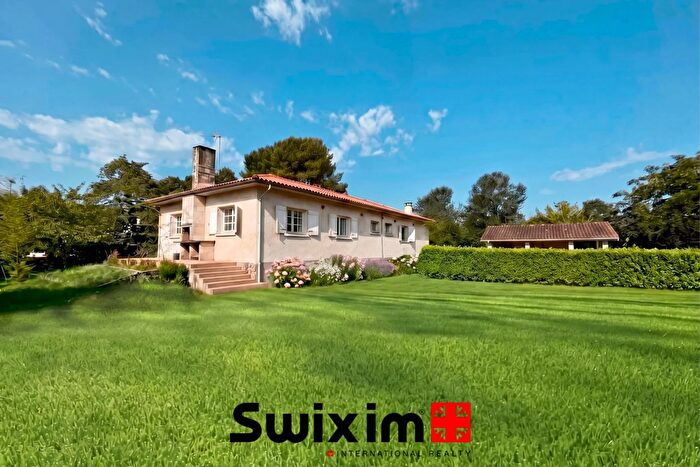 Saint-Aubin-de-Médoc : Maison 6 pièces à vendre