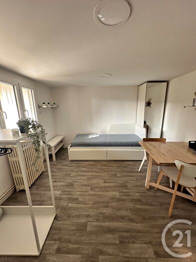Appartement à louer - Saint-Pryvé-Saint-Mesmin - 1 pièce