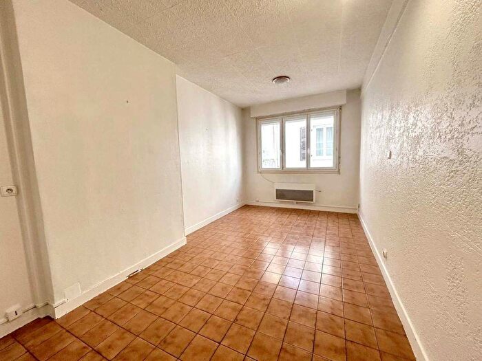 Appartement à louer - Peyrehorade - 2 pièces - 1 chambre
