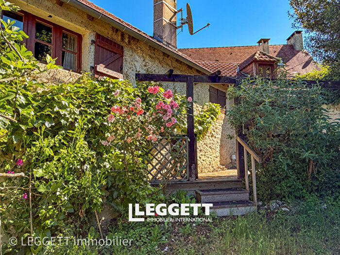 Maison 5 pièces à Lacave, à vendre