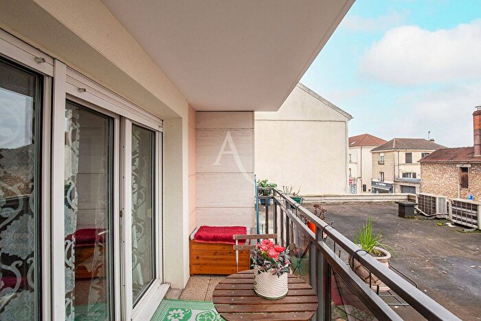 Aristide Briand-Saint Hubert-Plateau, Montgeron : Appartement 2 pièces à louer