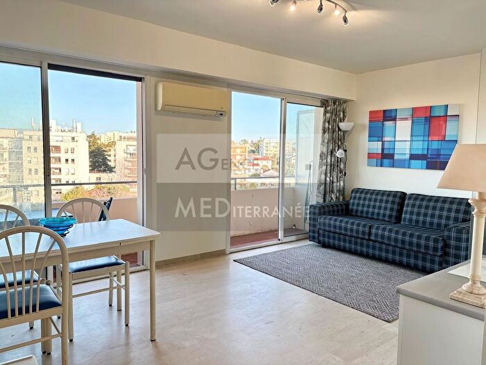 Appartement à vendre - Antibes, Juan-les-Pins, Le Cap - 1 pièce