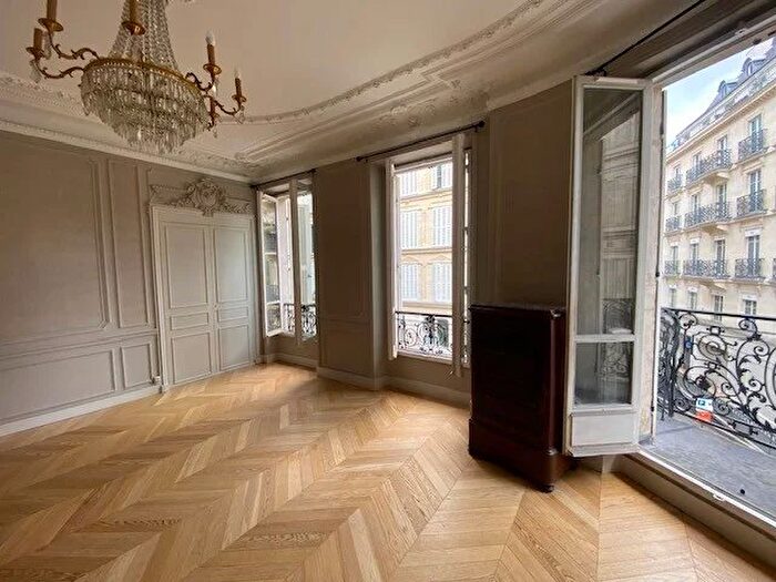 Paris 4ème, Saint-Merri : Appartement 6 pièces à vendre