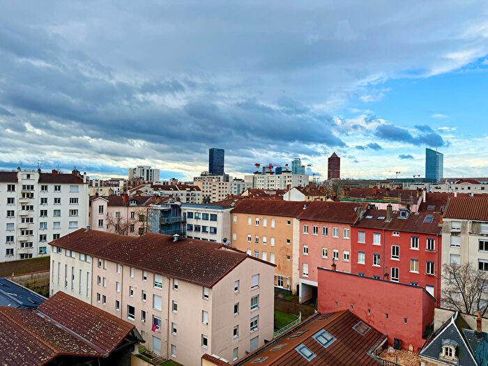 Appartement à vendre - Villeurbanne, Charmettes - 3 pièces - 2 chambres