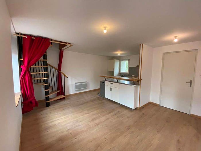 Saint-Amans-Soult : Appartement 3 pièces à louer