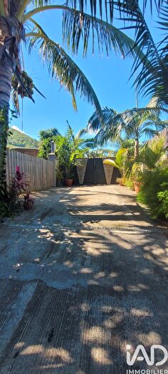 Maison 6 pièces à Saint-Pierre, Mont Vert les Bas, à vendre