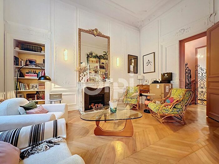 Paris 7ème, Champ de Mars - Appartement 2 pièces à vendre