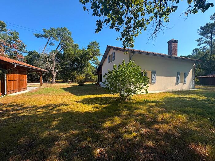 Campet-et-Lamolère : Maison 5 pièces à vendre