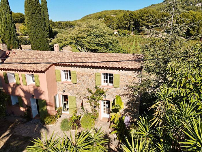 Maison à vendre - Sanary-sur-Mer, Motier, La Milhière - 5 pièces - 3 chambres