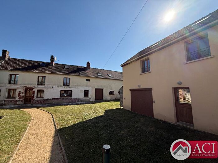 Maison 14 pièces à vendre à Auneuil