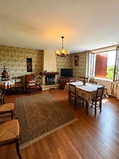 Maison 5 pièces à vendre - Ruffec
