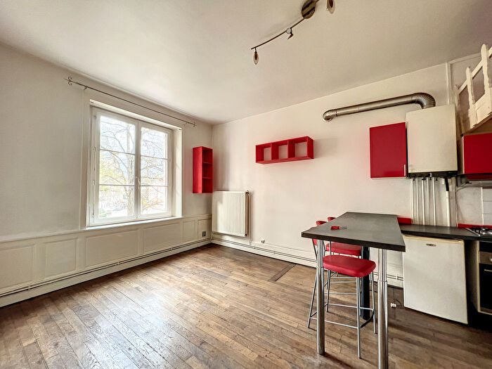 Appartement à louer - Nancy, Ville vieille, Léopold - 2 pièces - 1 chambre