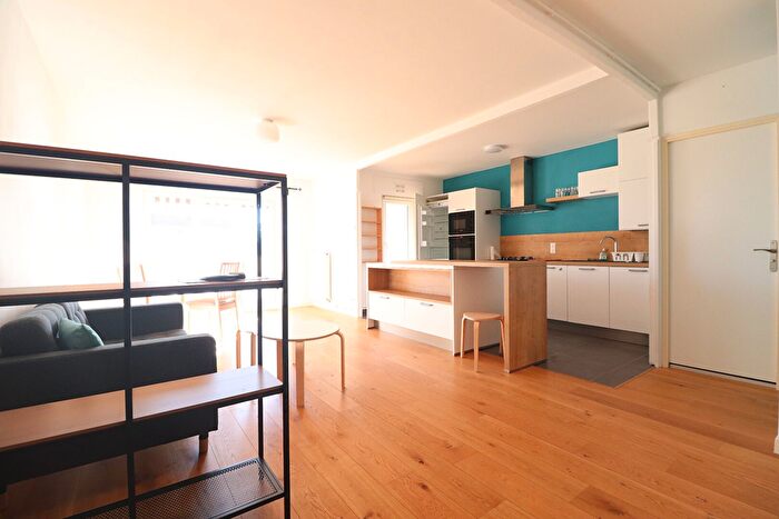 Appartement 3 pièces à louer à Bordeaux, Nansouty