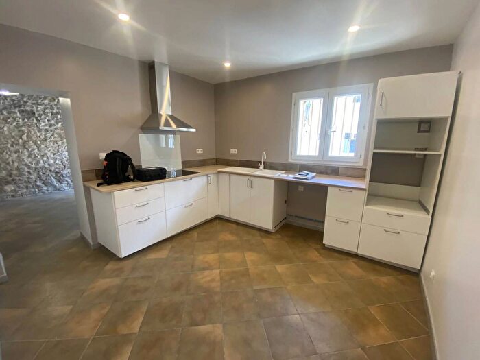 Appartement à louer - Esplanade, Nîmes - 2 pièces - 1 chambre