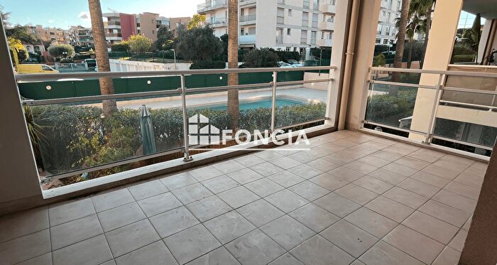 Appartement à vendre - Antibes, Rastines, Super Antibes, Laval, La Fontonne - 3 pièces