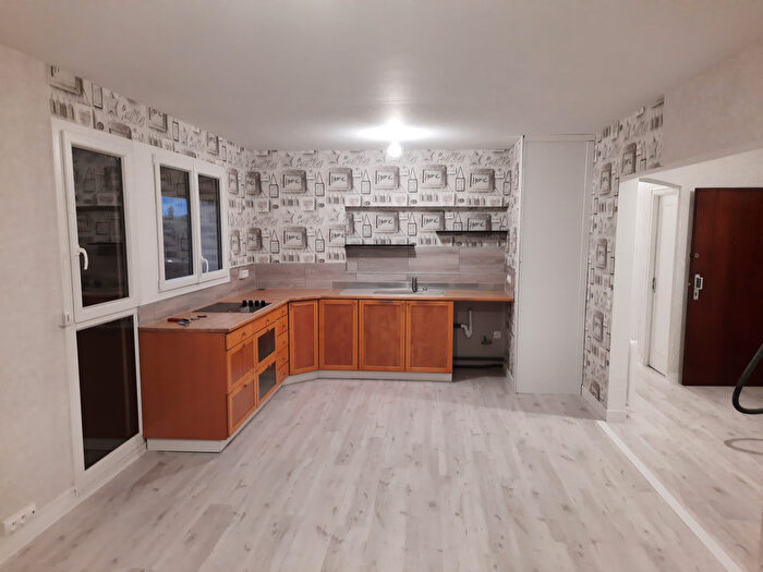 Appartement à vendre - Gournay-en-Bray - 4 pièces - 3 chambres