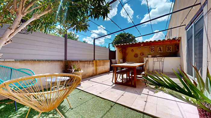 Maison à vendre - Rochefort-du-Gard - 3 pièces - 2 chambres