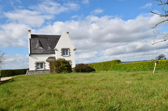 Maison à vendre - Plonévez-Porzay - 5 pièces - 4 chambres