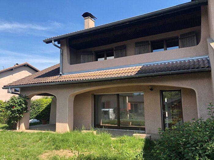 Maison à louer - Cités, Thonon-les-Bains - 5 pièces - 2 chambres