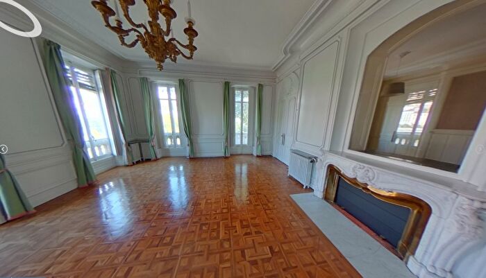 Appartement à louer - Lyon e , Tête dOr, Vitton - 5 pièces - 4 chambres