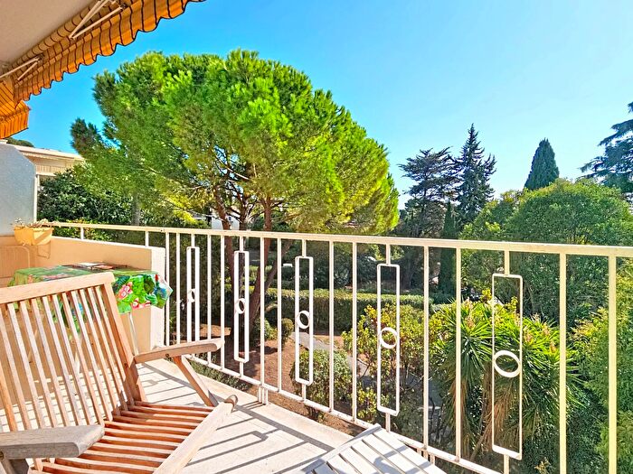 Appartement 3 pièces à Le Cannet, Bas Cannet, à louer