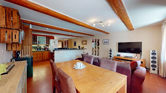 Maison 4 pièces à vendre à Le Pouget