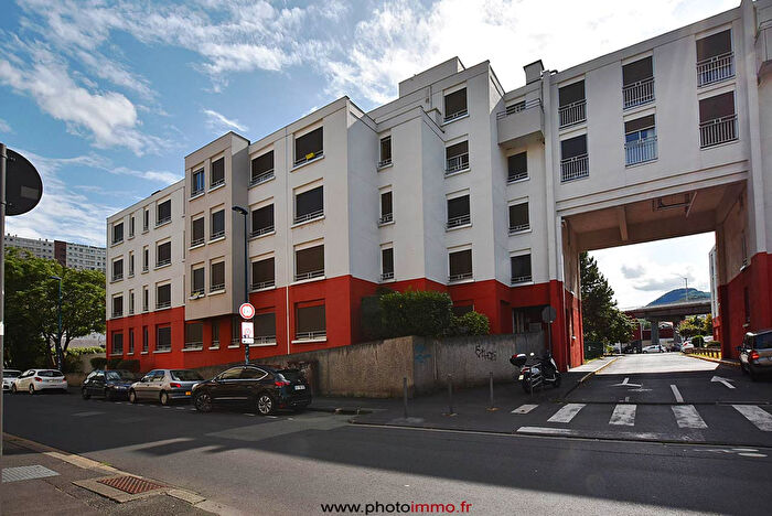 Clermont-Ferrand, Oradou : Appartement 1 pièce à vendre