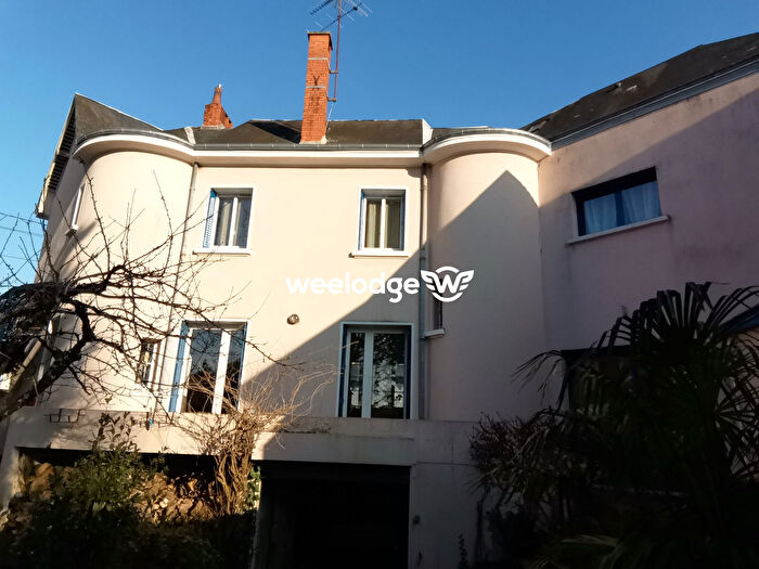 Maison à vendre - Châteauroux - 6 pièces - 4 chambres