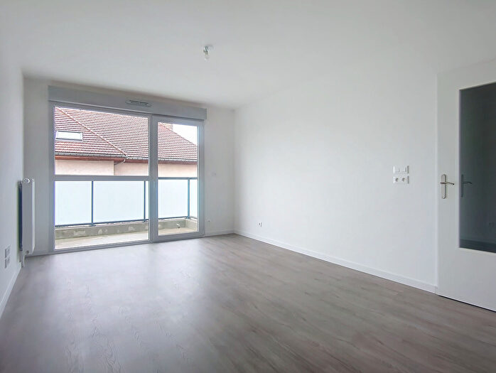 Appartement à louer - Dijon, Eiffel - 2 pièces - 1 chambre