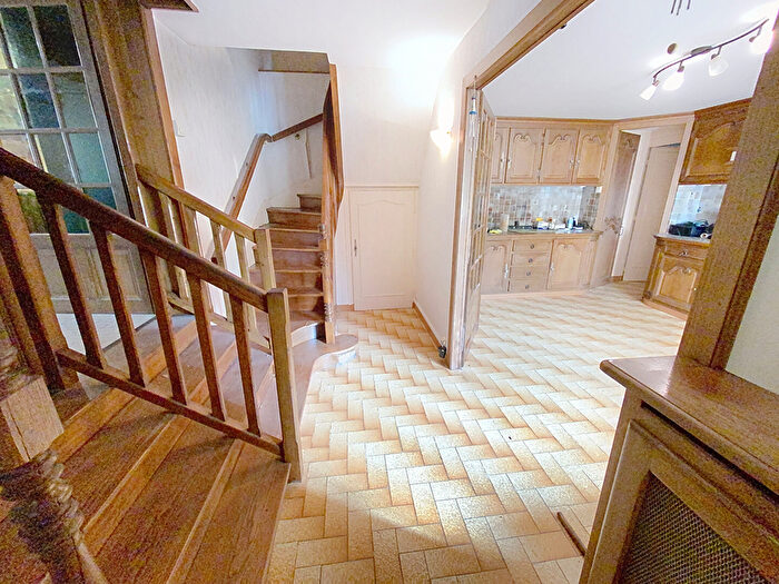 Maison à vendre - Châteauneuf-sur-Sarthe - 6 pièces - 4 chambres
