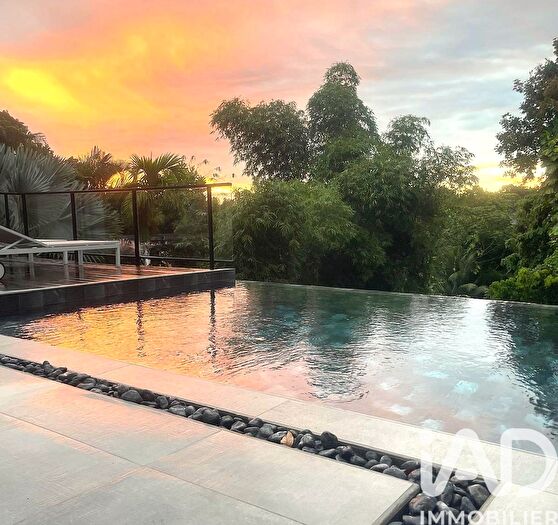 Maison à vendre - Petit-Bourg - 6 pièces - 5 chambres