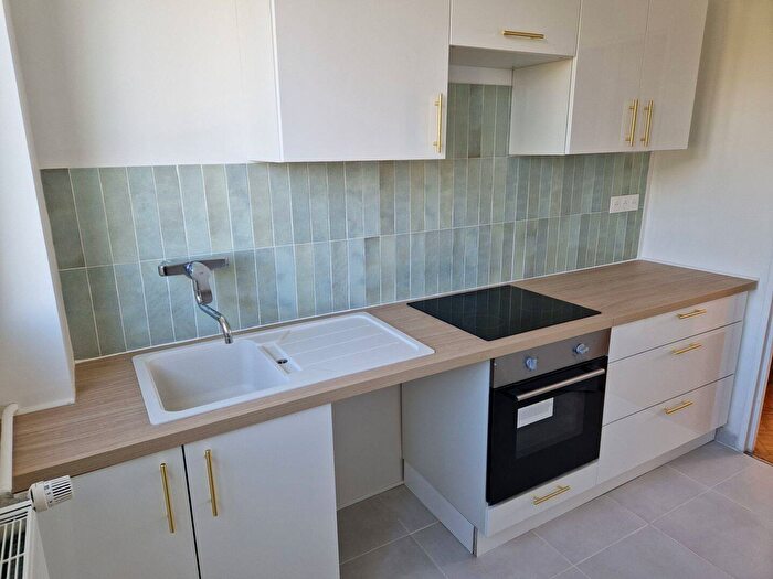 Appartement à louer - Montargis - 3 pièces - 2 chambres