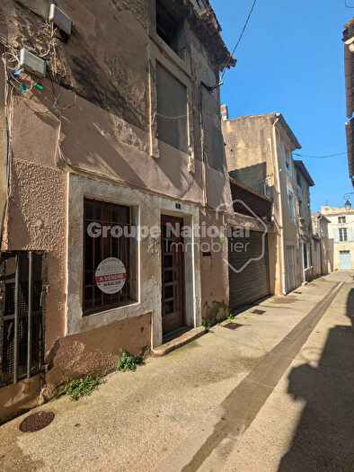 Maison à vendre - Montfrin - 8 pièces - 5 chambres